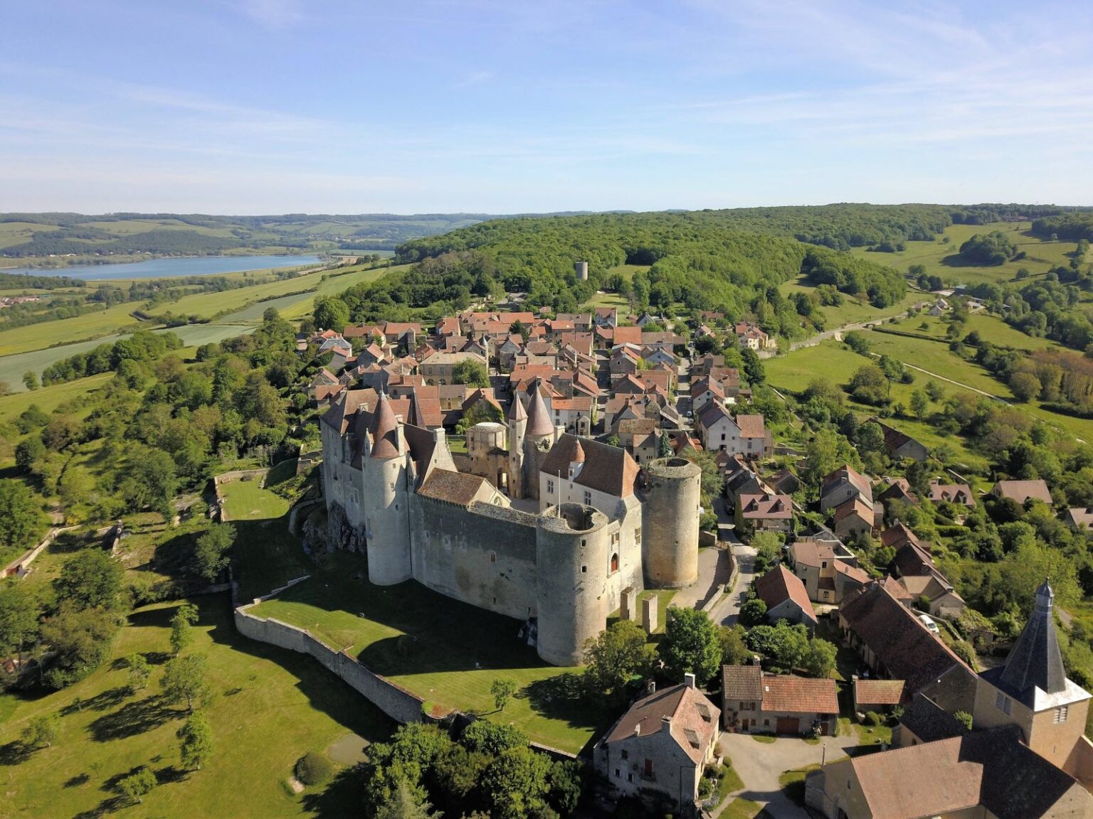 Top 5 des plus beaux villages de Bourgogne 2025