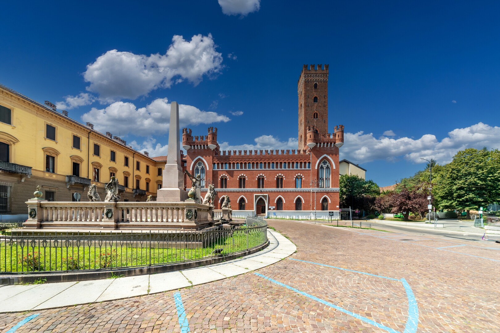 Cosa vedere ad Asti: posti da non perdere ⭐️ 2025