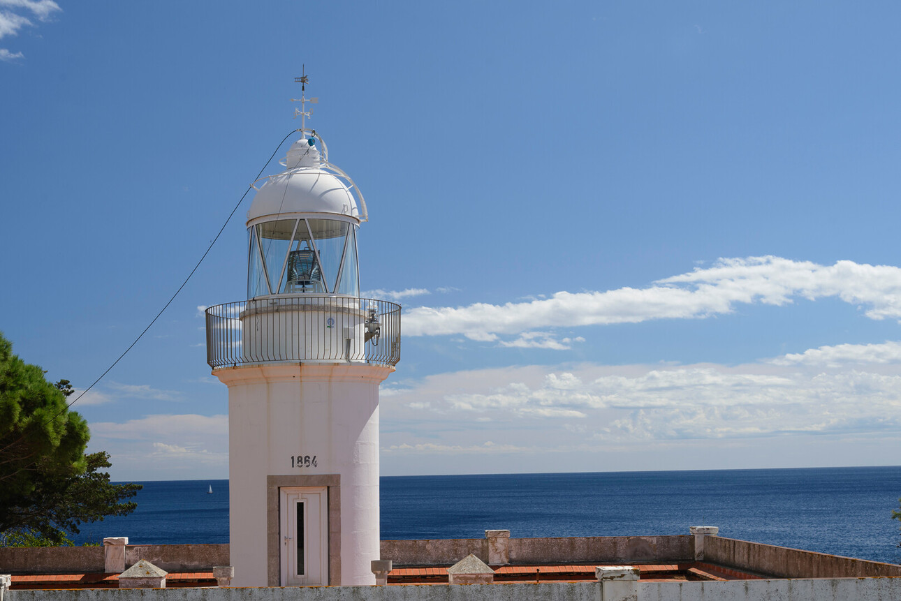 Visit Roses in Spain ⭐️ What You Can’t Miss in 2025