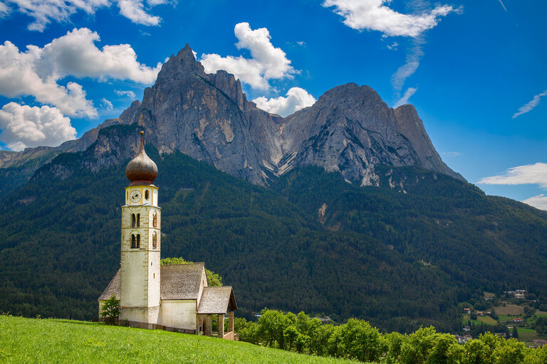 Visit Castelrotto in 2026 ⭐️ Your Italian Complete Guide